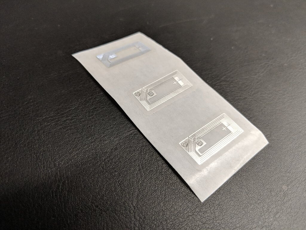 NTAG213 – NFC Transparent Mini label (Wet Inlay) 144 bytes - bigDAWGS ...